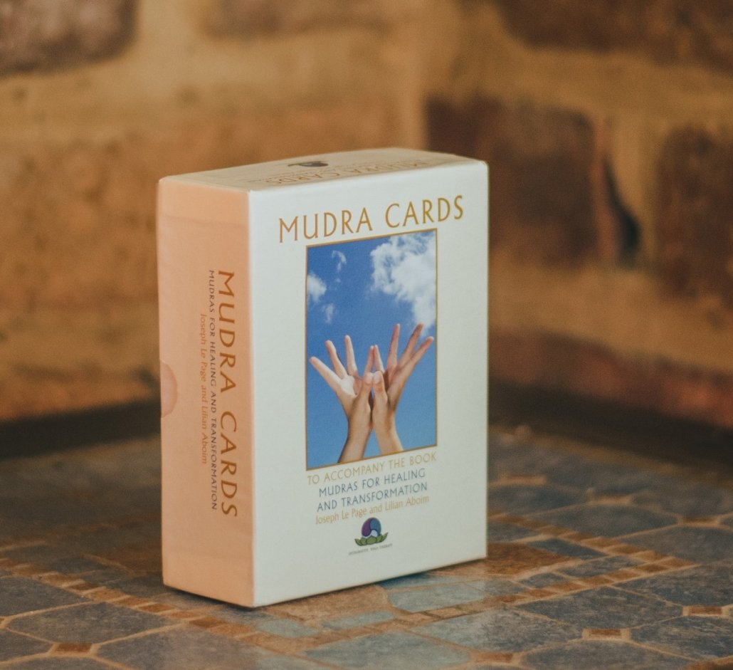 Mudra Card Deck – Integrative Yoga Therapy